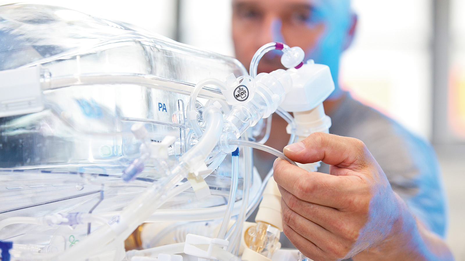 System for transporting donor lungs approved in USA following trial ...